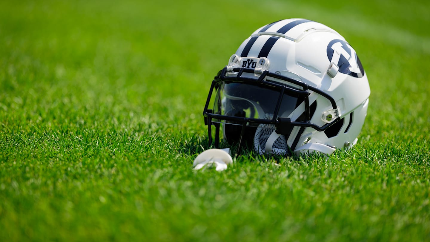 Former BYU RB Cale Breslin Commits to Montana State