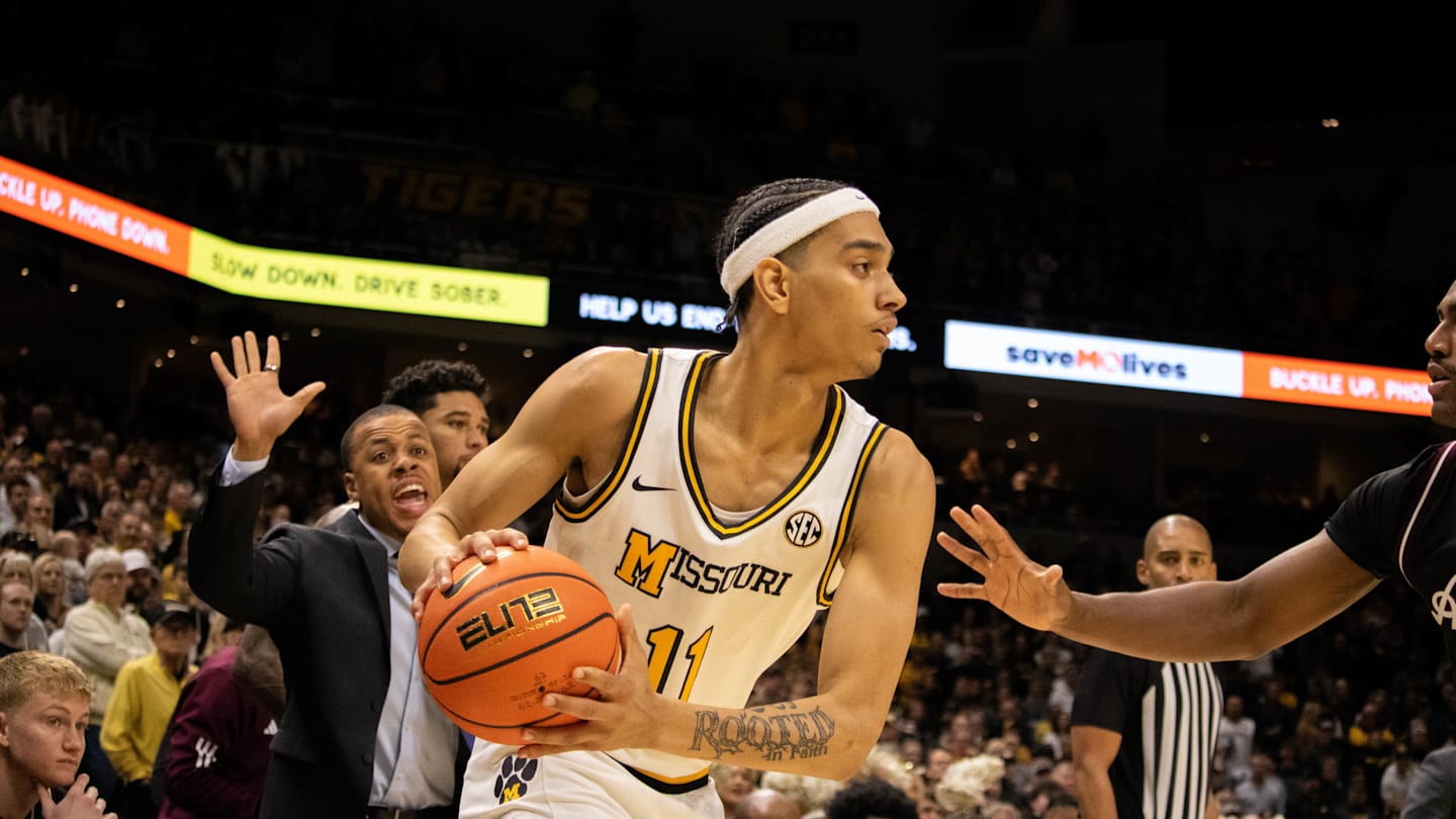 Dennis Gates Explains How Mizzou Sophomore Duo Can Get Over 'Wall'