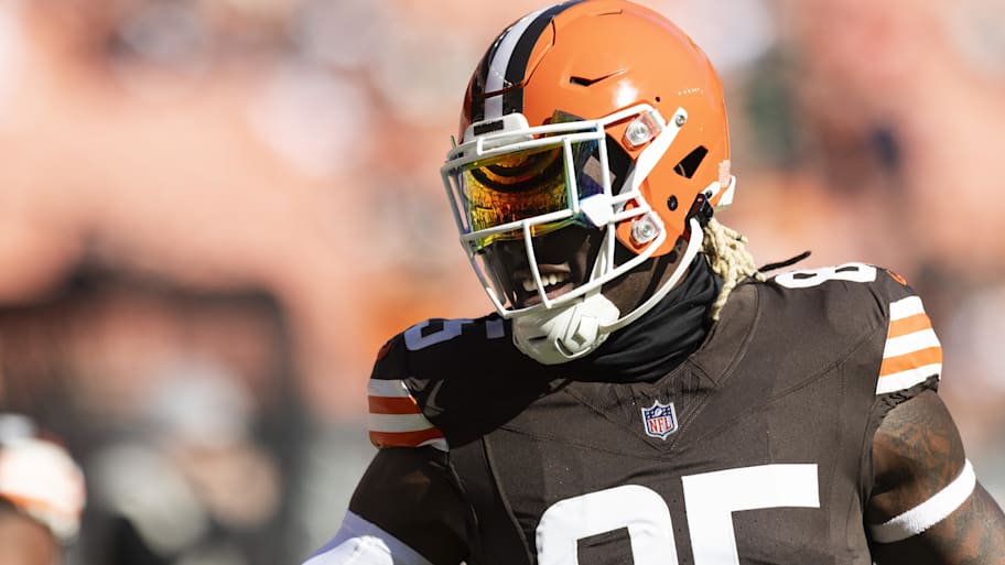 Cleveland Browns Star Sends Bold Message To Myles Garrett