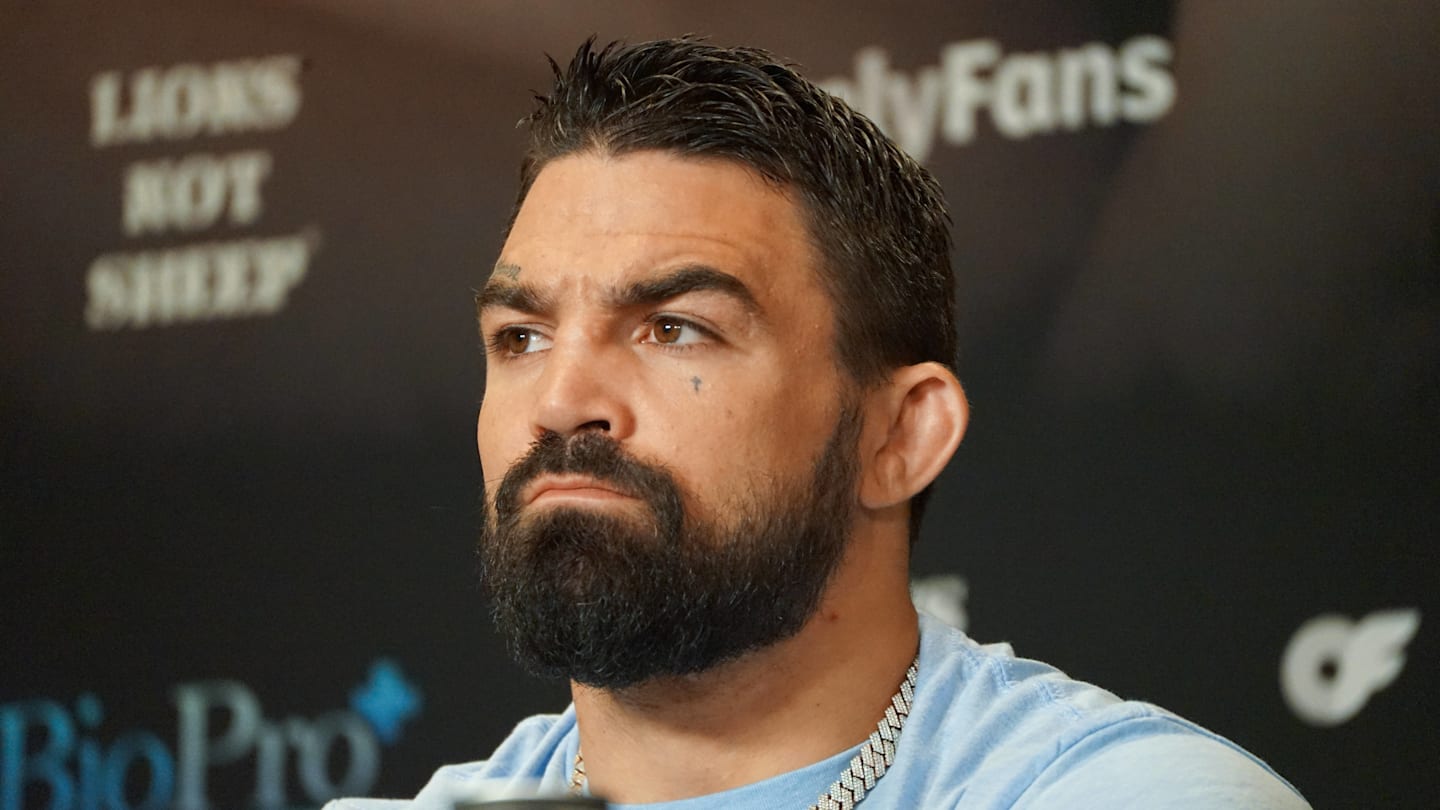 BKFC 82: Mike Perry vs Jeremy Stephens Odds & Prediction
