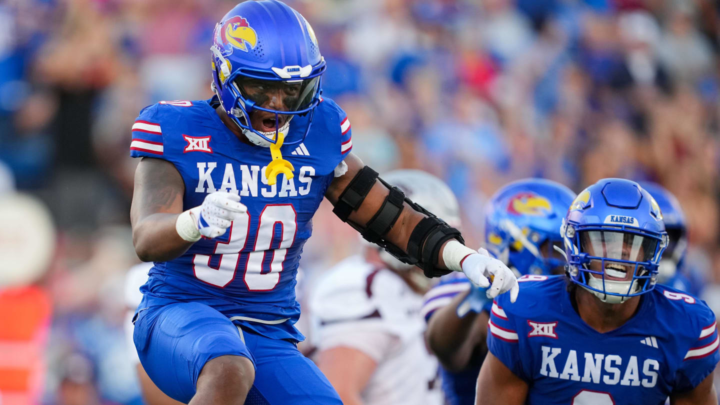 Chicago Bears create extra pick to draft Austin Booker