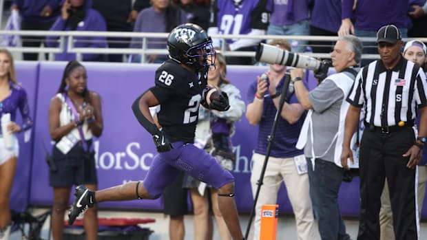 Belichick, North Carolina await TCU in Week 1