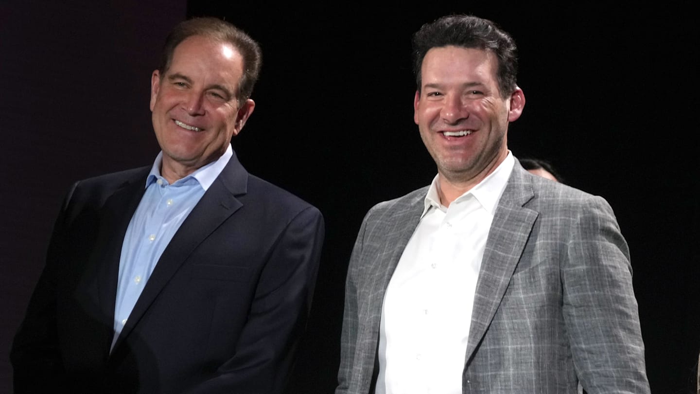 Tony Romo Committed the Weekend’s Biggest Broadcasting Blunder