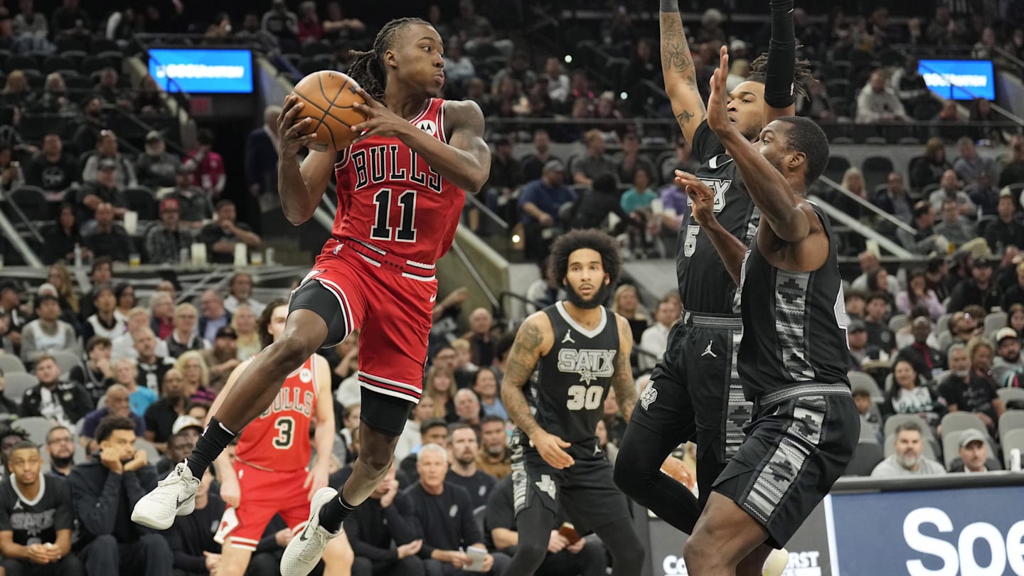 Bulls Guard and Former Illini Ayo Dosunmu Records First NBA Triple-Double