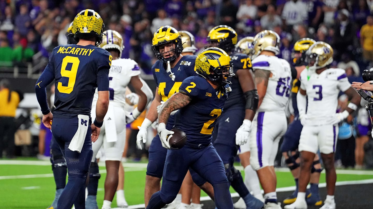 Top-ranked RB prospect committed to Big Ten rival is eyeing Michigan ...