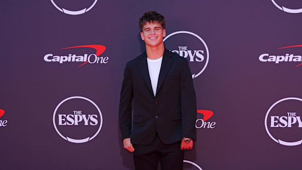 BYU Cougars Recruit Ryder Lyons On Campus for USC Trojans vs. Georgia ...