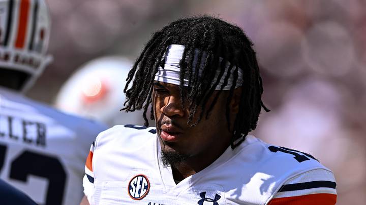 Colorado Buffaloes, Deion Sanders Add Elite SEC Safety From Transfer Portal