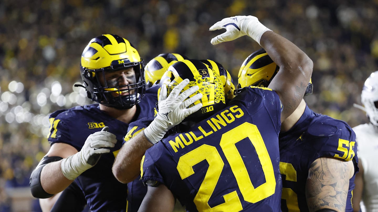 Michigan Football PFF player grades, snaps counts following win over Northwestern