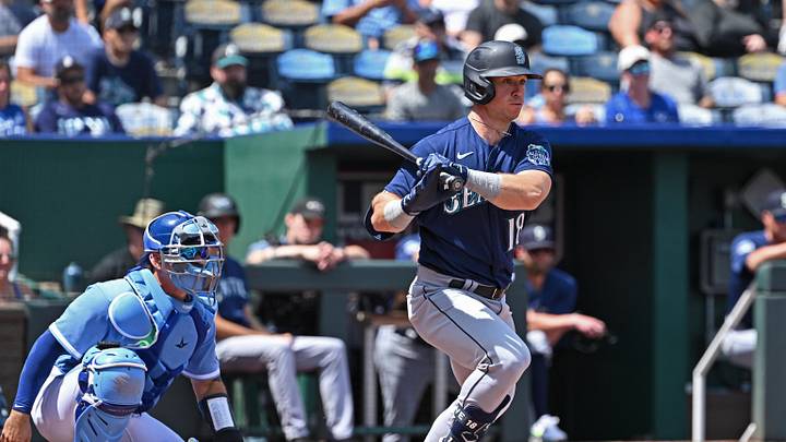 Seattle Mariners Re-Assign Trio of Outfielders, MiLB Gold Glover to ...