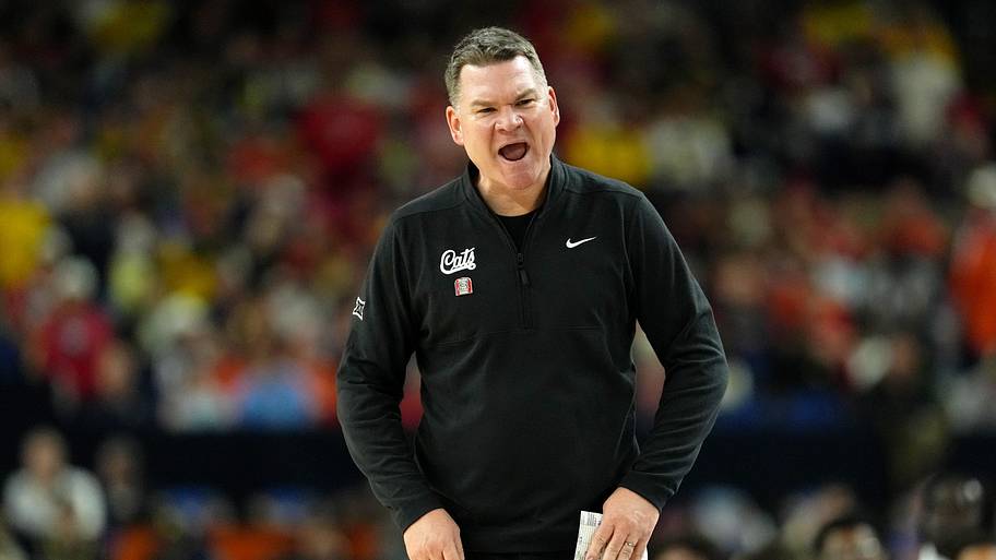 Why Milan Momcilovic Choosing Arizona Would Be Tough Blow for Iowa ...
