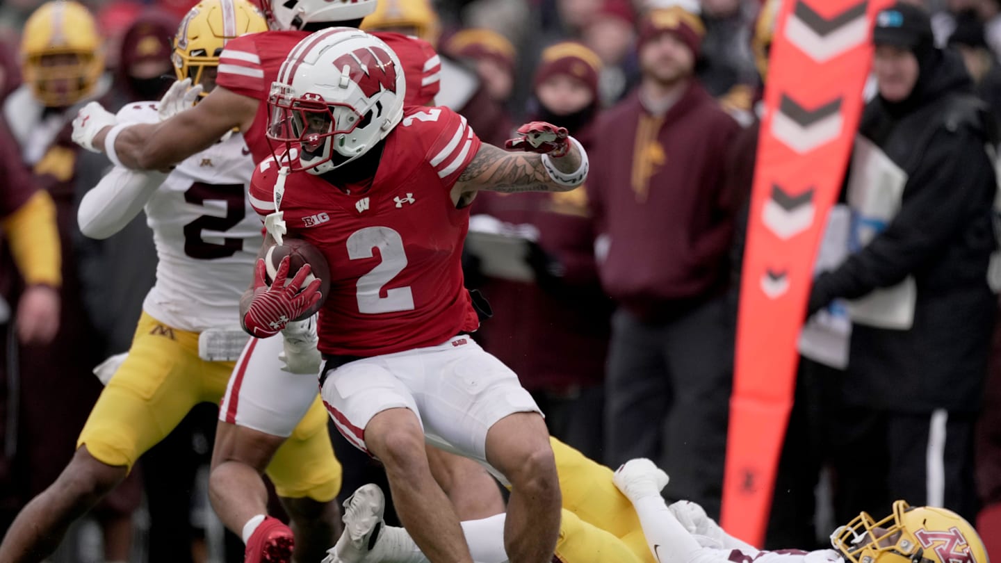 Wisconsin football gets a win with return of prized WR Trech Kekahuna