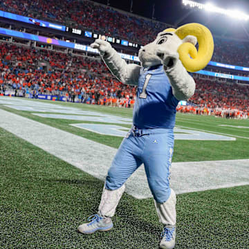 UNC Football Recruiting: Top-Shelf WR Trims List, Sets Decision Date