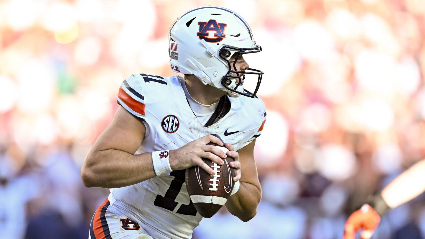 Auburn's Jackson Arnold an 'Increasing Disaster,' Per ESPN