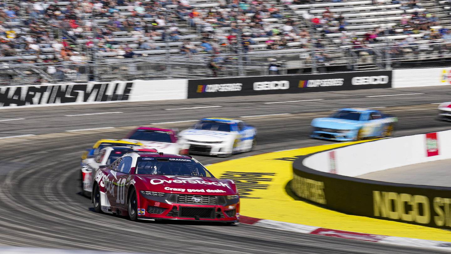How to Watch the NASCAR Cup Series Cook Out 400 at Martinsville