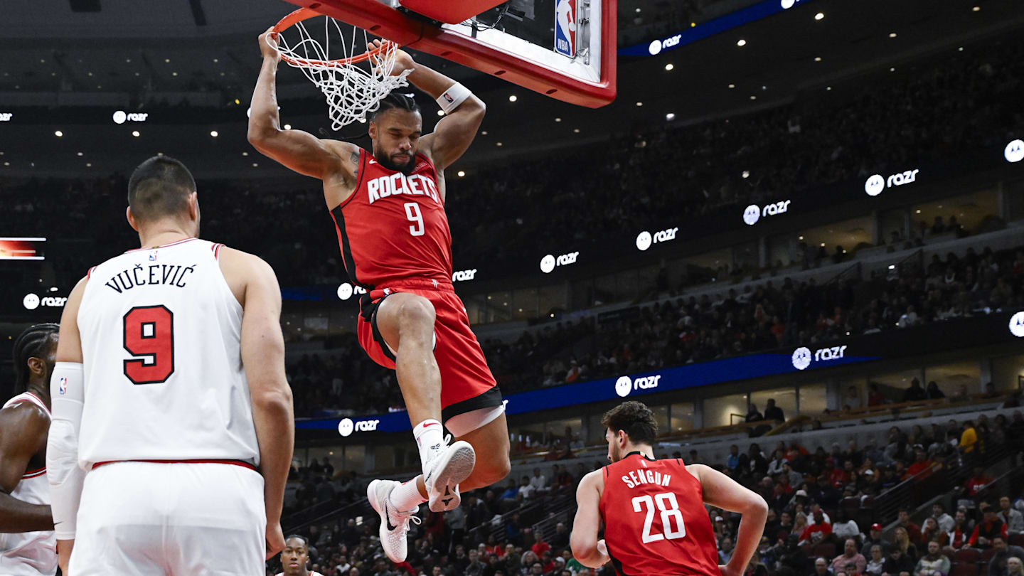 Houston Rockets Blow Out Chicago Bulls With Offensive Outpour
