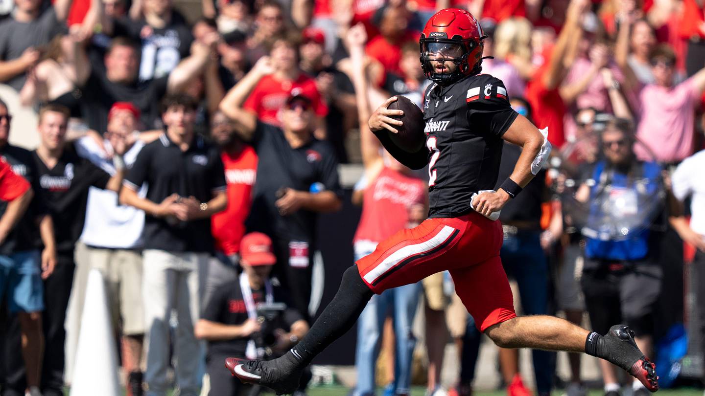 Highlights From Cincinnati Bearcats Football's 38-20 Win Over No. 14 ...