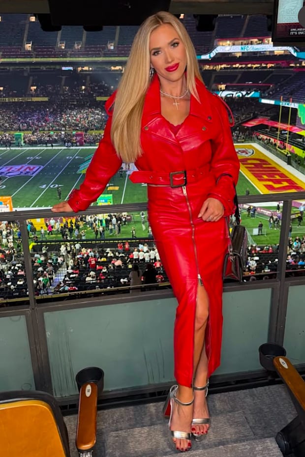 Gracie Hunt slays leather zipper skirt in Chiefs red for Super Bowl ...