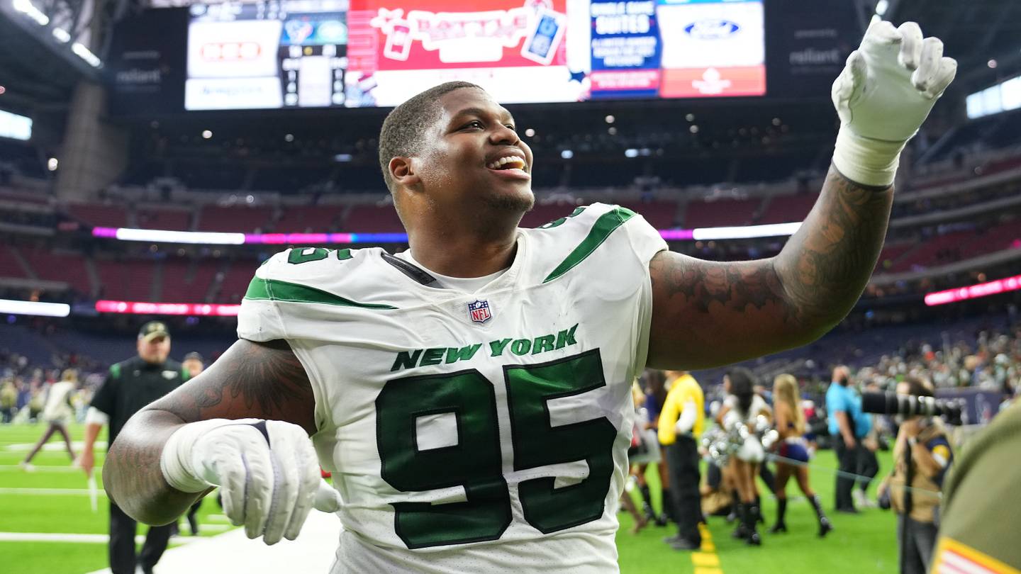 NY Jets DT Quinnen Williams has been 'dominating training camp'