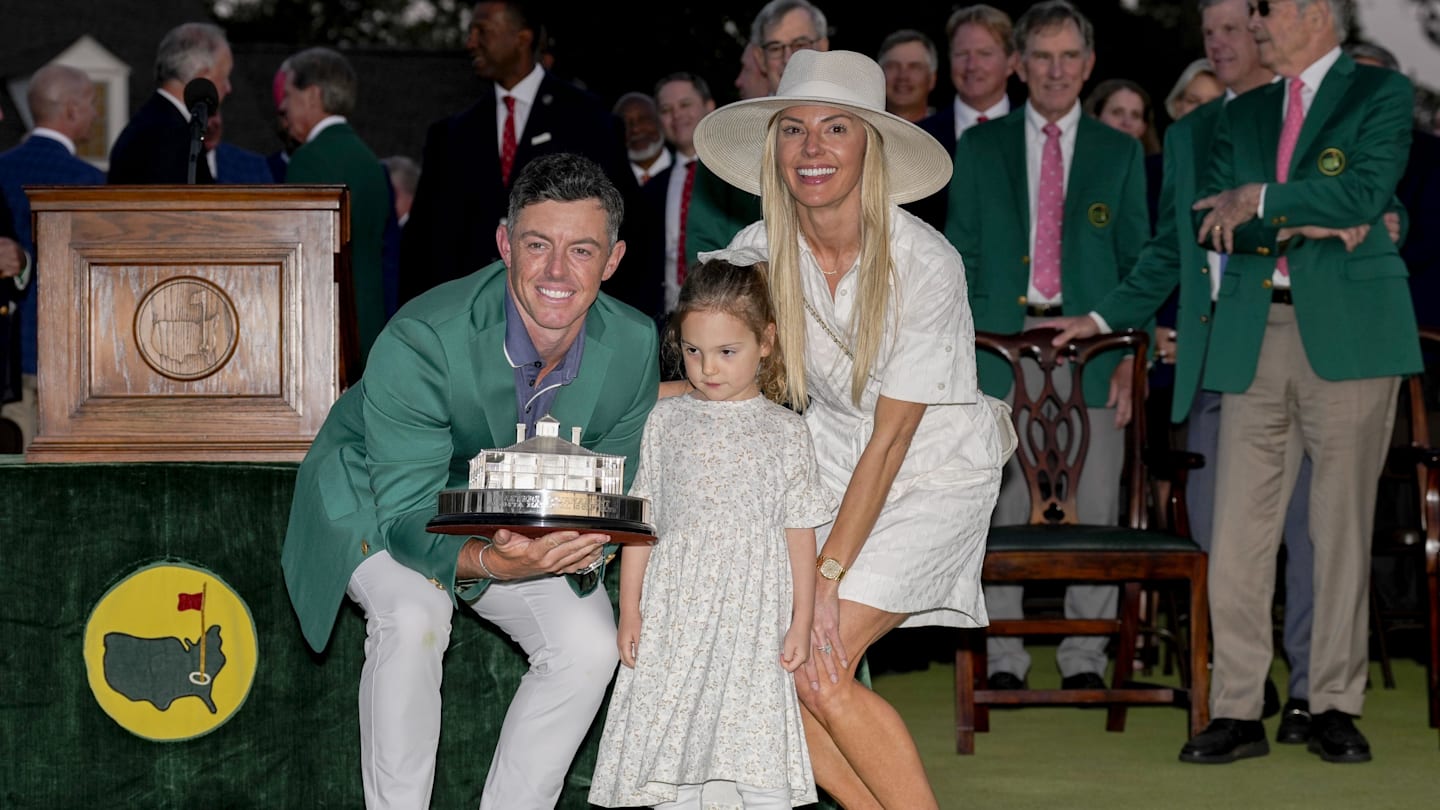 Rory McIlroy's wife, Justin Rose's wife share tearjerker hug after ...