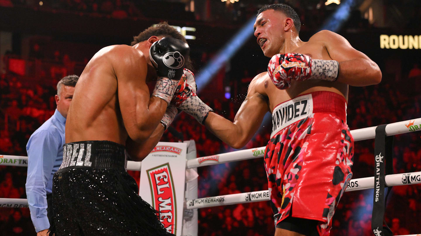David Benavidez Would 'Love' Fight vs Canelo Alvarez
