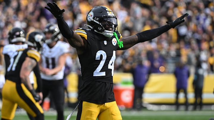 Pittsburgh Steelers Lose Starting CB Against Vikings