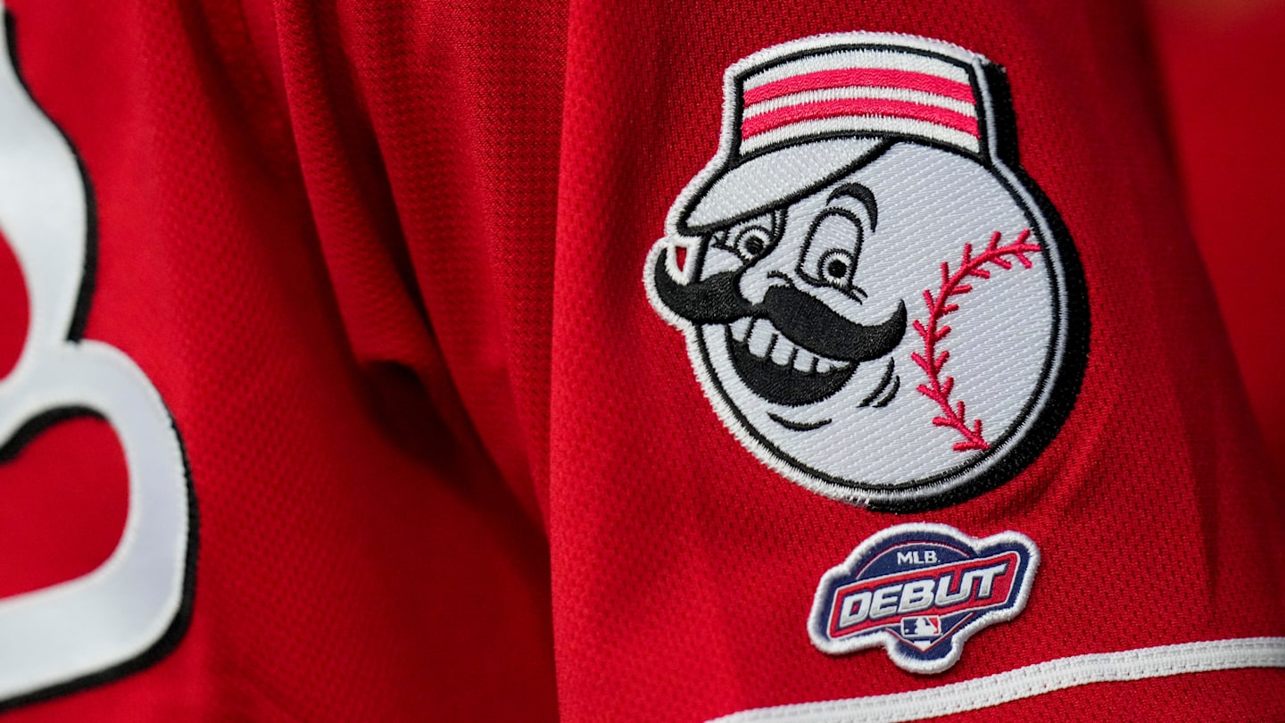 How To Pull A 1/1 MLB Debut Patch From 2024 Topps Update