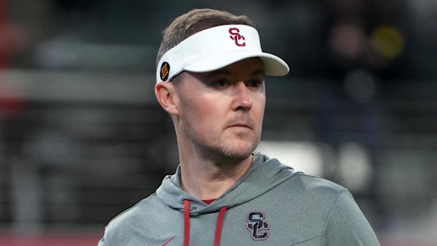 USC Coach Lincoln Riley Pinpoints Defining Sequence In Loss To Oregon