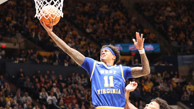 Score Predictions for West Virginia vs. Colorado