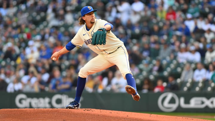 Justin Turner Compares Logan Gilbert to Seattle Mariners Legend