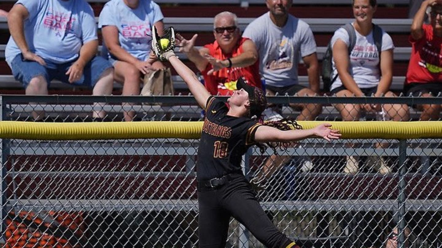 Libby Winters Makes ESPN’s Top Plays