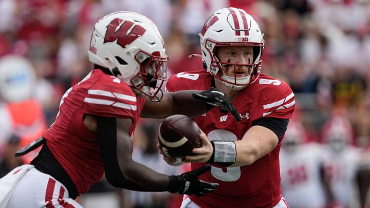Wisconsin Badgers injuries stacking up as key weapon goes down against ...