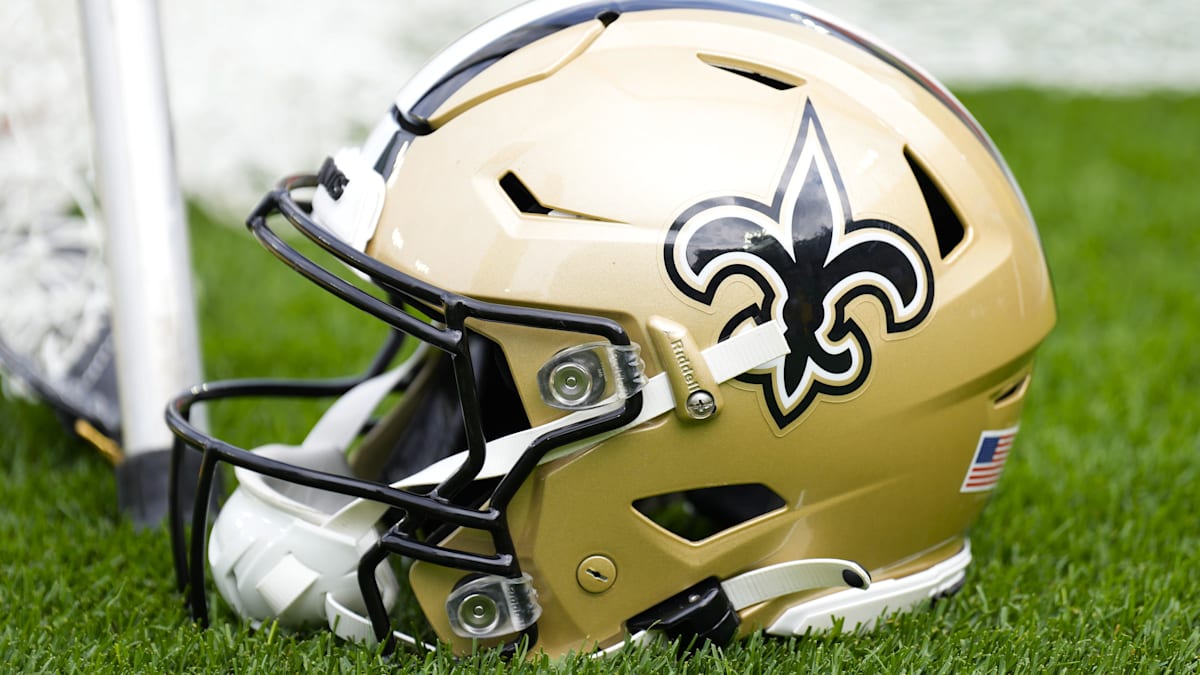 saints football helmet coloring pages