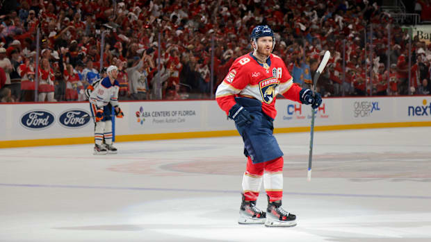 Chicago Blackhawks’ Nick Foligno Joins Father in NHL History