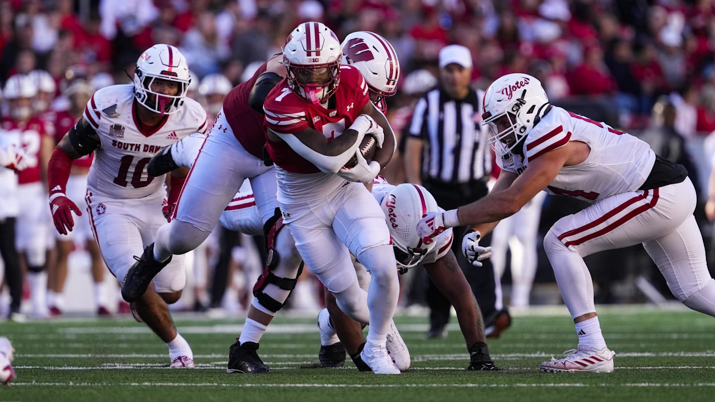 Wisconsin Badgers running back deemed breakout player for 2025 by ESPN