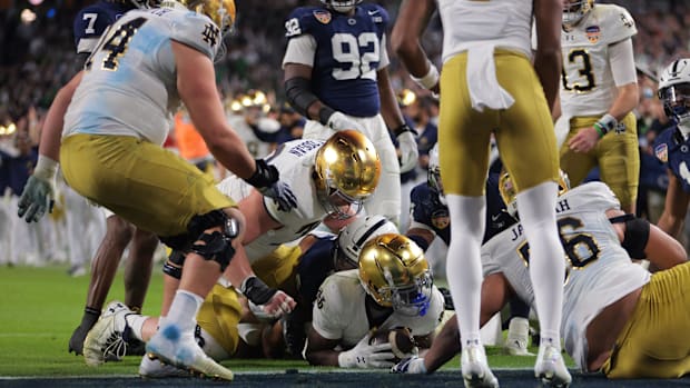 Jeremiyah Love's Incredible Touchdown Run Symbolic of Notre Dame's Magical Season