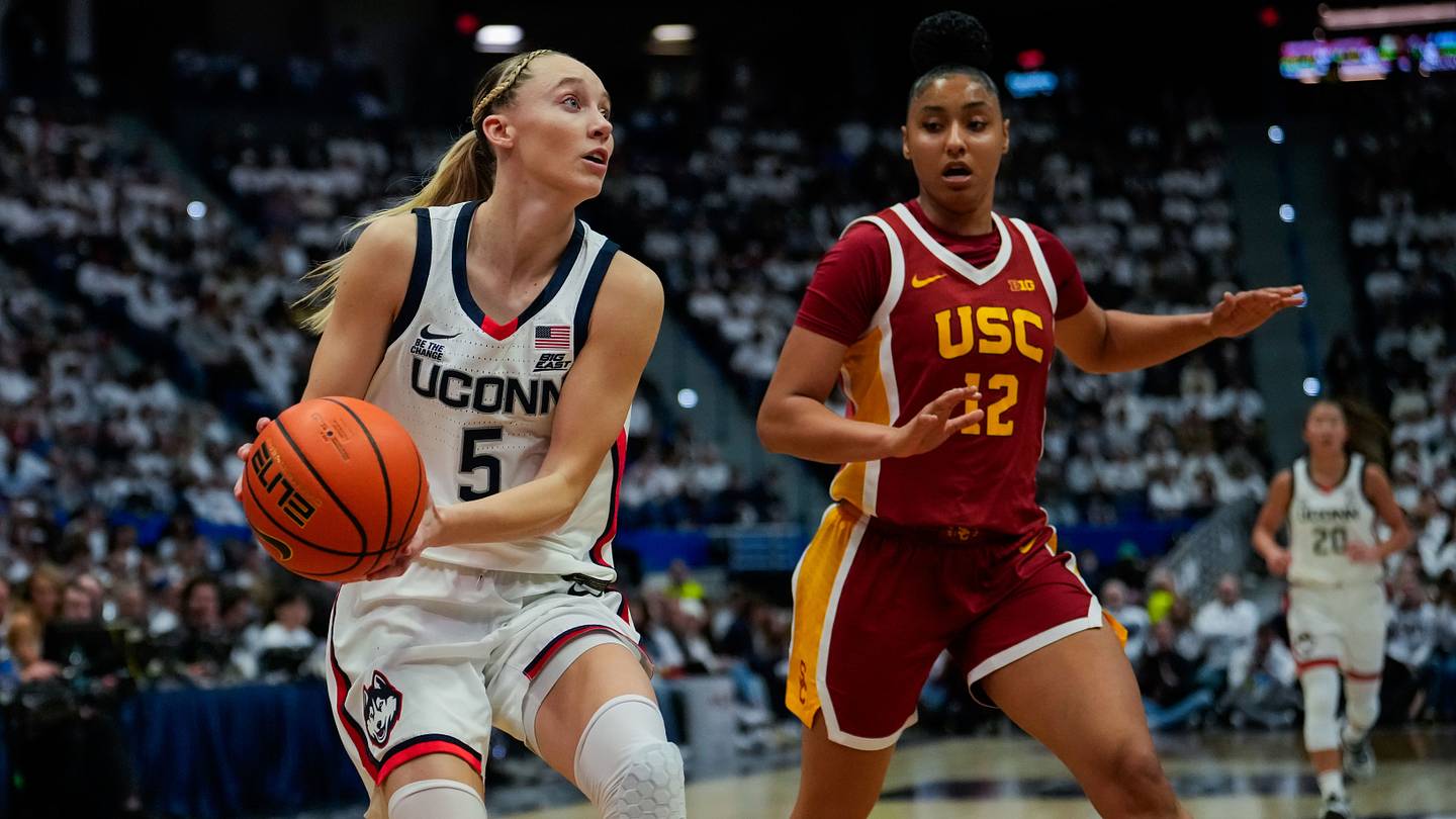March Madness Brackets: Expert Predictions for the 2025 Women’s NCAA ...