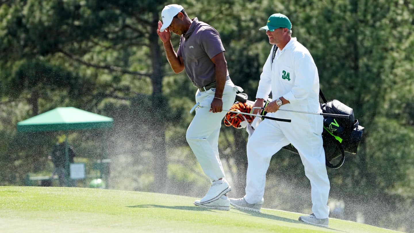A Windy Augusta National Confounds Golf's Best at the Masters