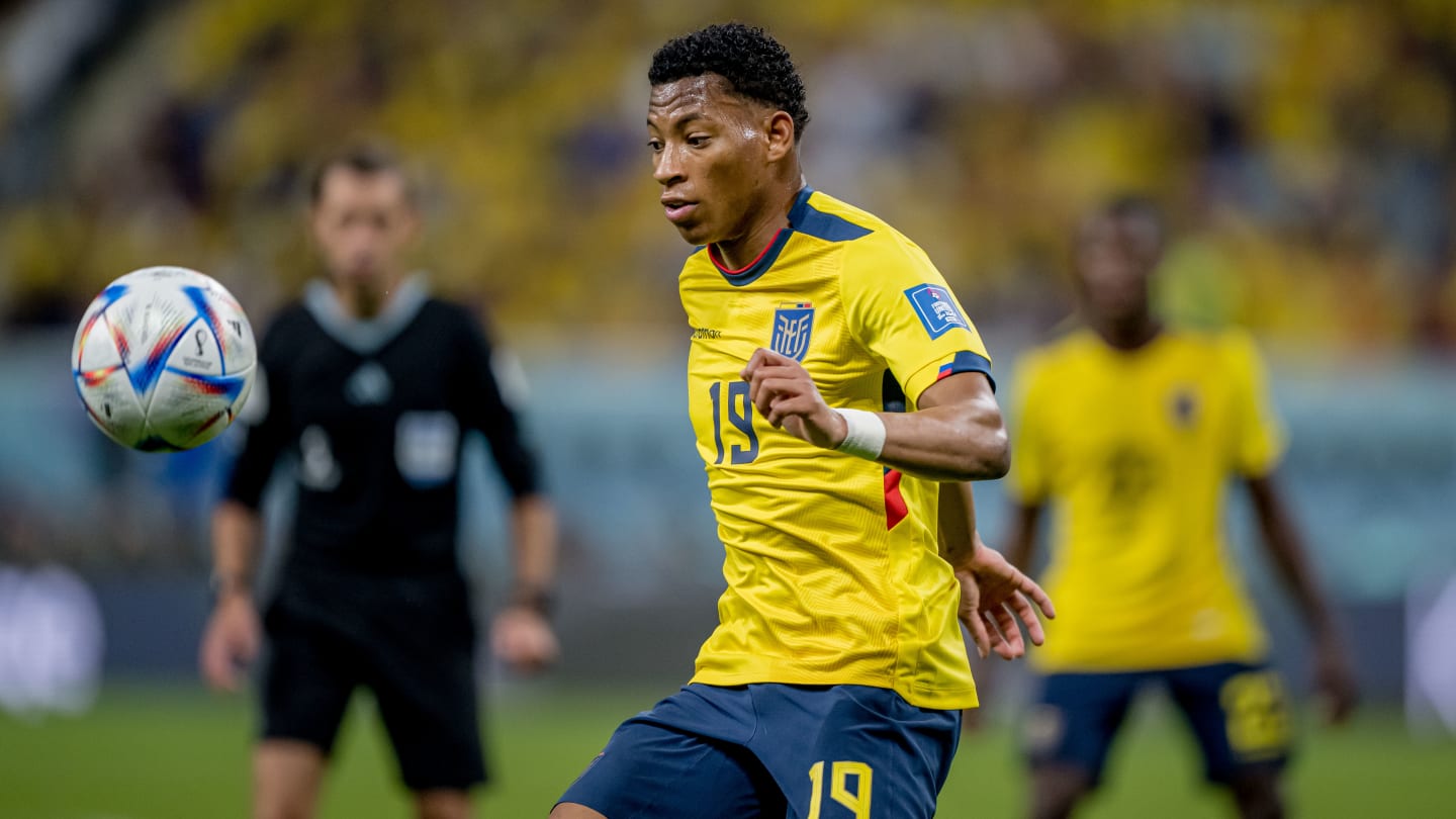 O que ainda falta para o Flamengo anunciar Gonzalo Plata, atacante do ...