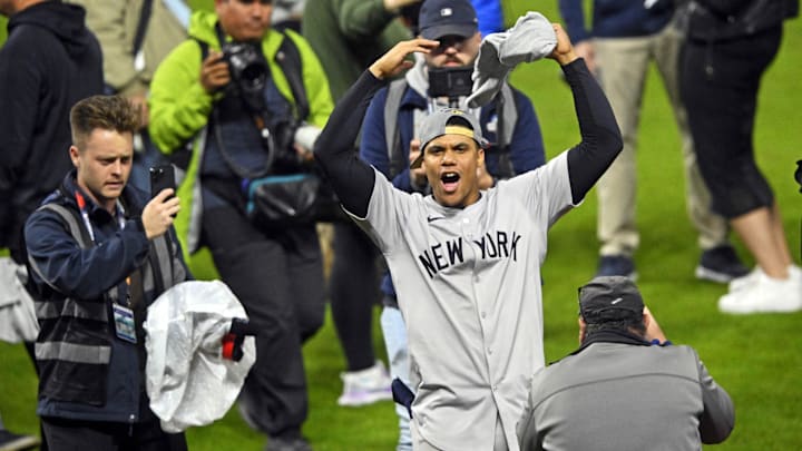 Chicago Cubs Will Have To Give Second-Biggest Contract in MLB History ...