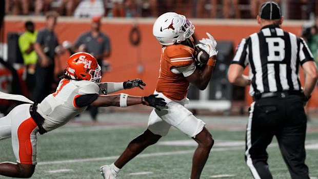 Texas Longhorns Stock Watch After Week 4: Who's Up & Who's Down?