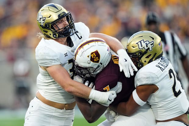 X Marks the Spot in Husky Linebacker Competition