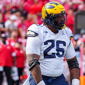 Former Michigan RB Donovan Edwards turns heads with impressive catch ...