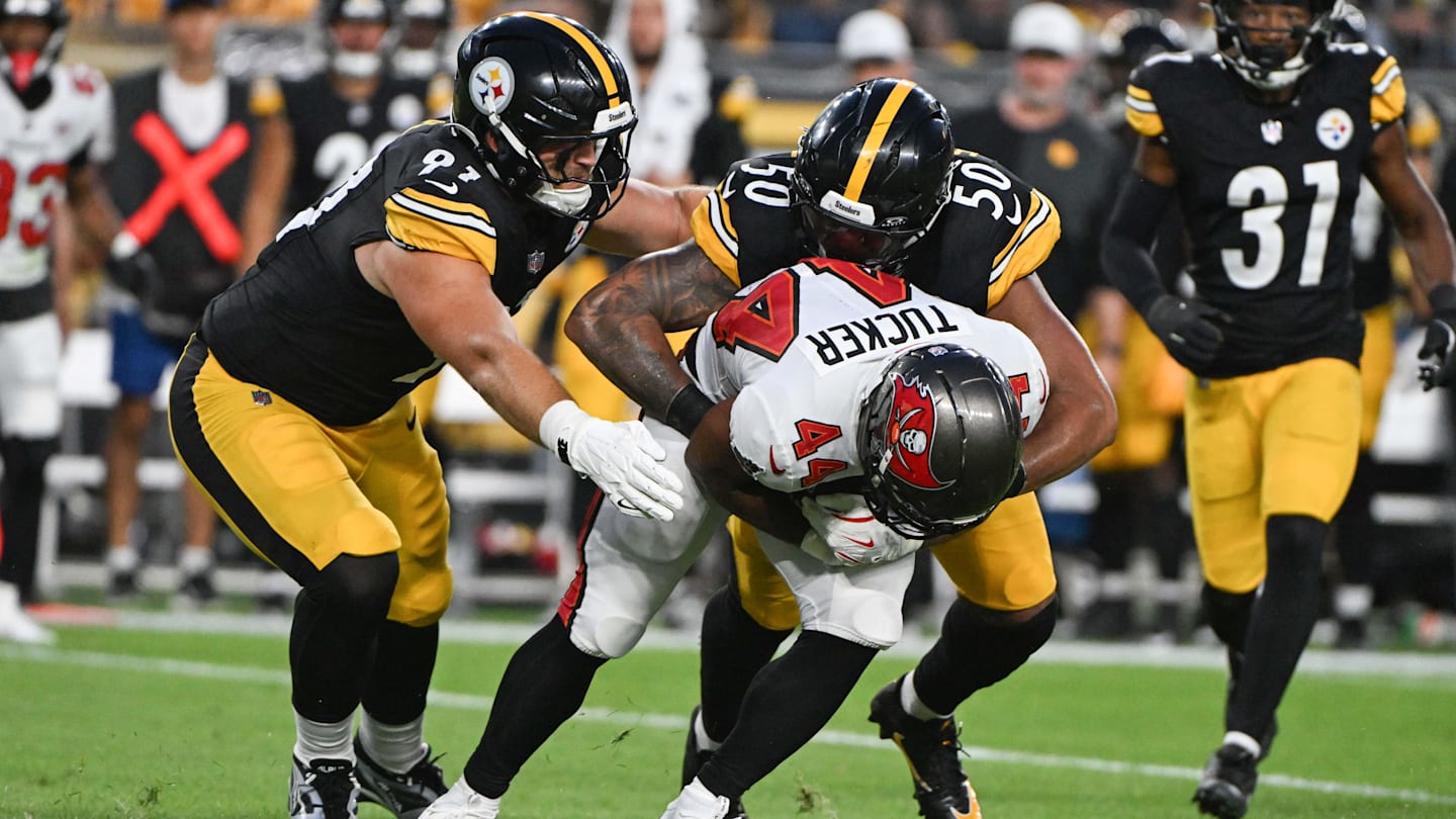 Pittsburgh Steelers LB Could Change Positions to Help After Injury