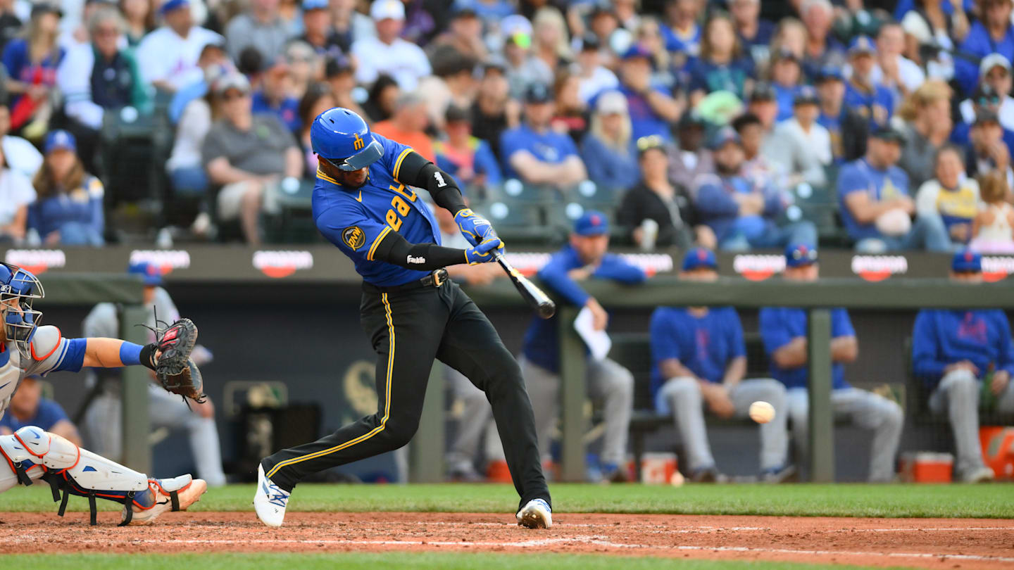 BREAKING: Seattle Mariners Agree to Contract Extension with Popular ...