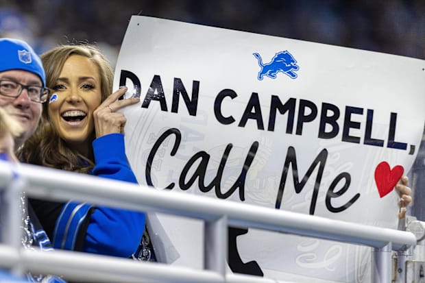 Dan Campbell's wife shares cute morning routine after Lions blowout win