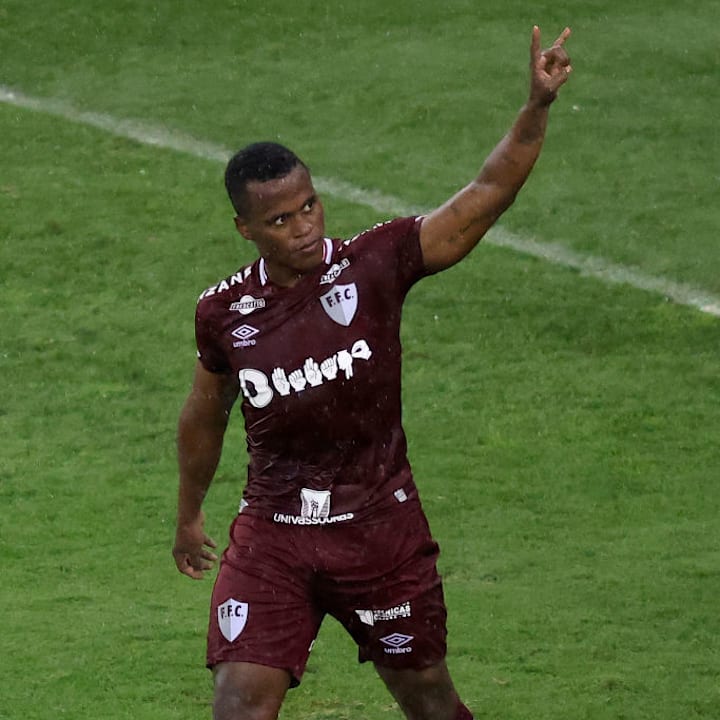 Destaque contra o Avaí, Jhon Arias bate marca expressiva pelo ... Destaque contra o Avaí, Jhon Arias bate marca expressiva pelo ...