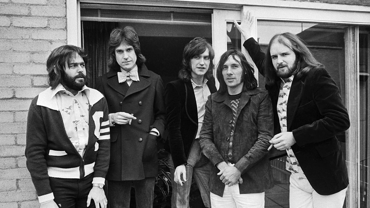 3 great songs from The Kinks in honor of John Gosling