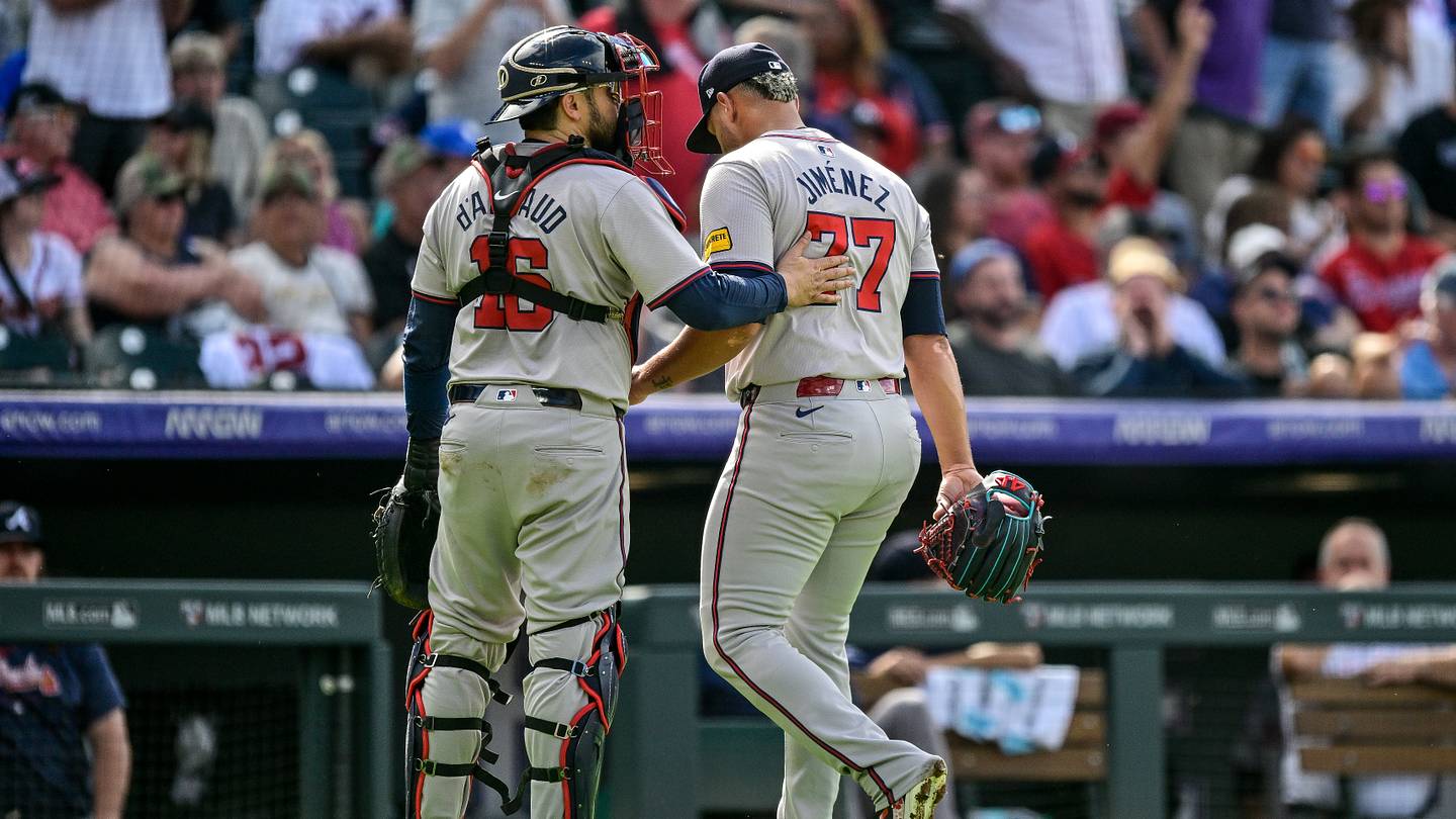 Braves broadcast during blown 6-run lead to Rockies is a descent into ...