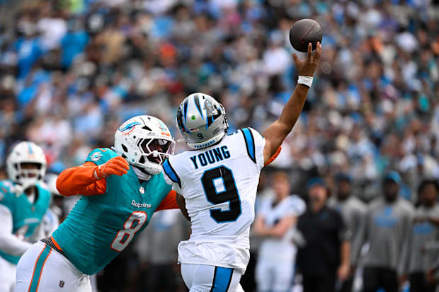 Dolphins' collapse could be just what Bears need to boost defensive line