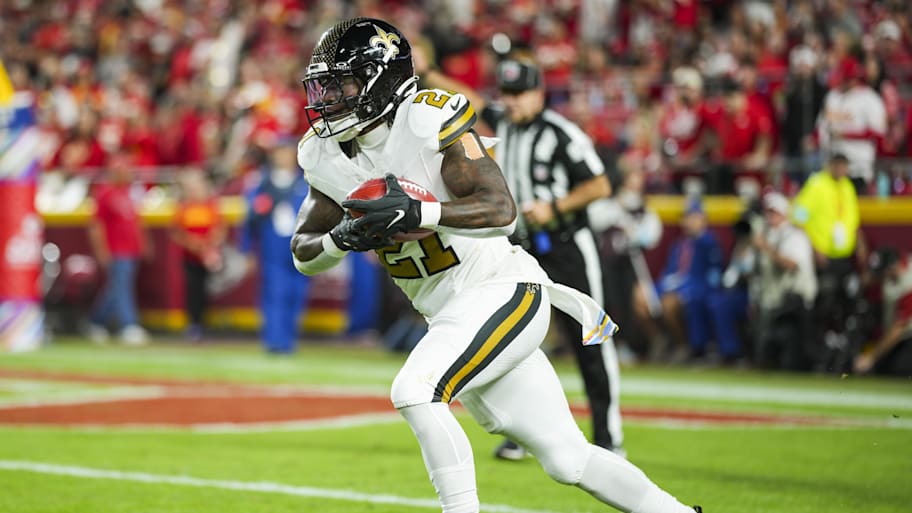 NFL Free Agency: 3 RBS the Seahawks could sign with Zach Charbonnet out ...